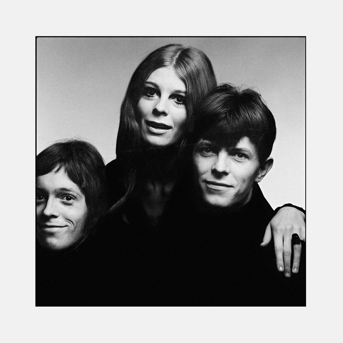 CLIVE ARROWSMITH, David Bowie and Feathers, London, 1967 / Photo Art ...